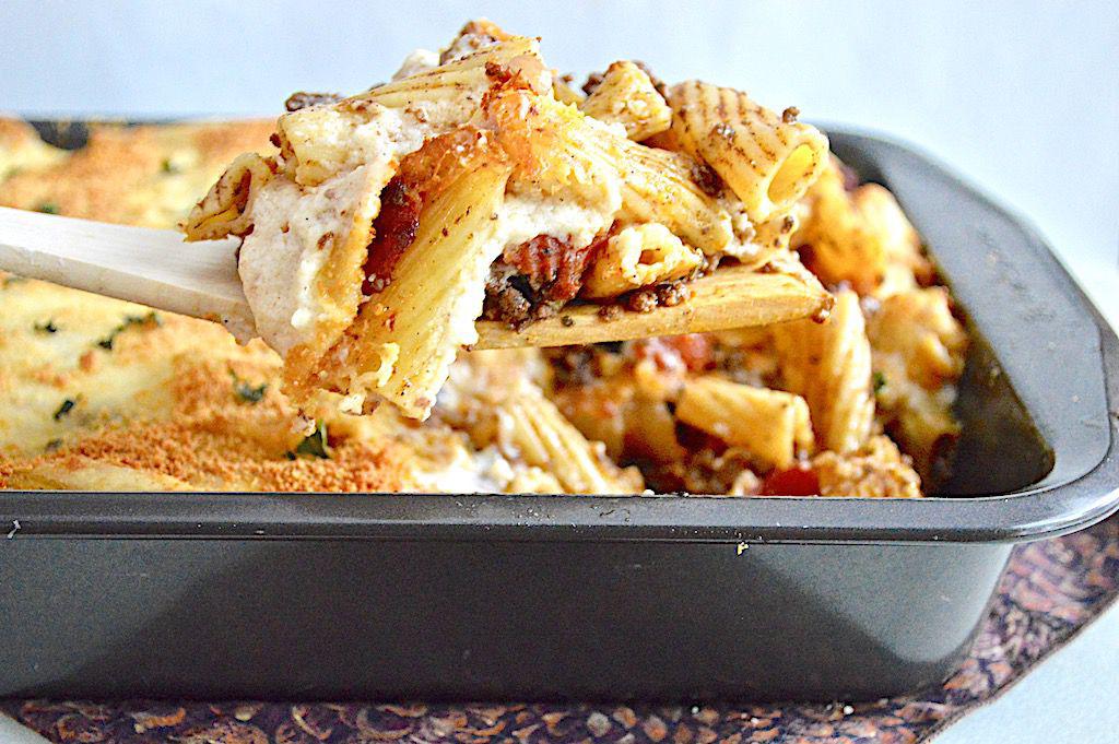 Pastitsio (Greek Pasta Bake)